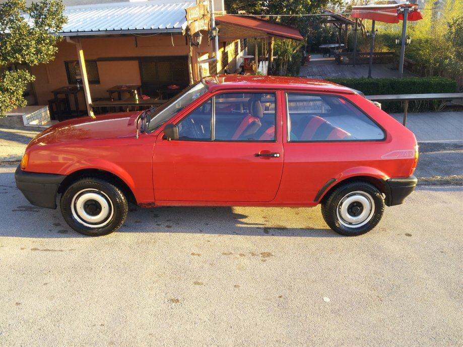VW Polo Fox 1.0, registriran do 10.10.2014 HITNO !!, 1991 god.