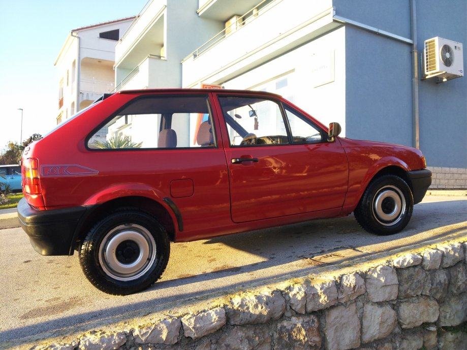 VW Polo Fox 1.0, registriran do 10.10.2014 HITNO !!, 1991 god.