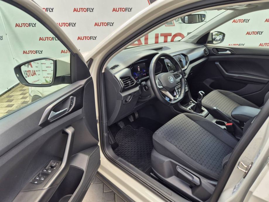 VW T-Cross 1.0 TSI BMT Life, Virtual, PDC, Tempomat, HR auto, u PDV-u ...