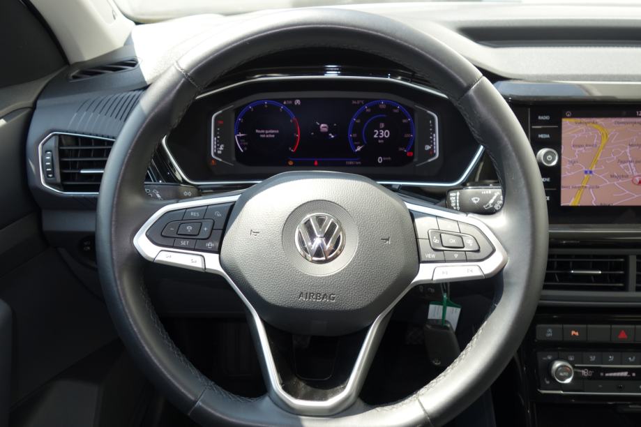 VW T-Cross 1,0 TSI *1st Edition *Navi*LED*Blind Spot *Digital Cockpit ...