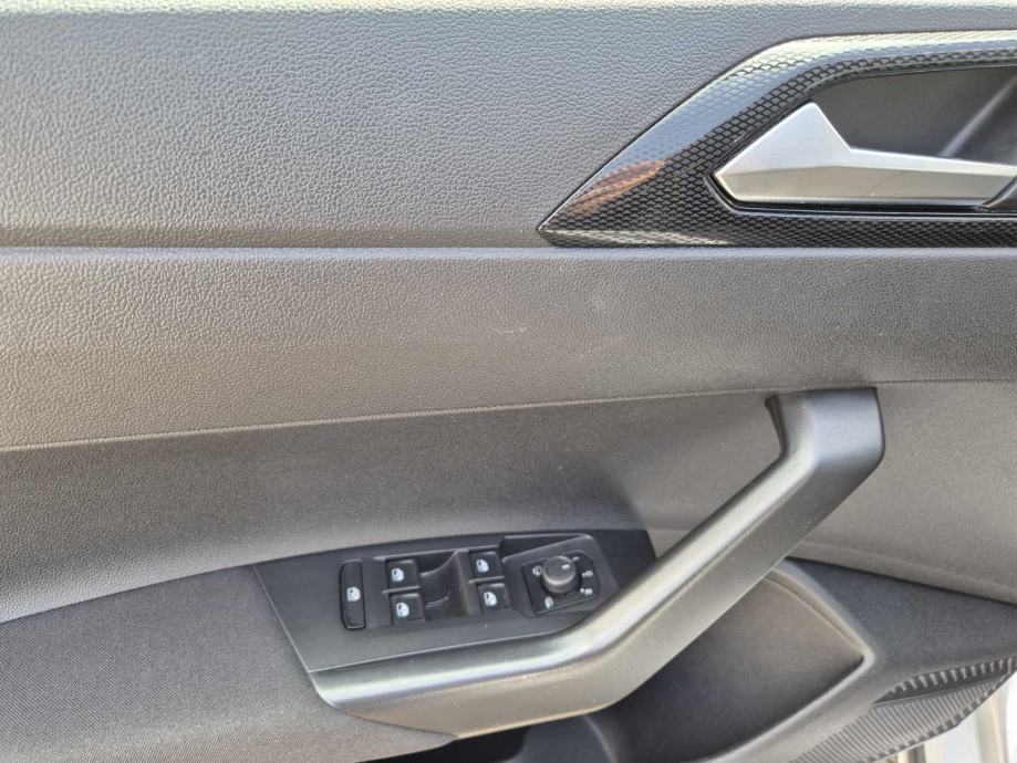 VW Taigo 1.0 TSI Life, Led, Kamera, Tempomat, HR auto, u PDV-u, 16 ...