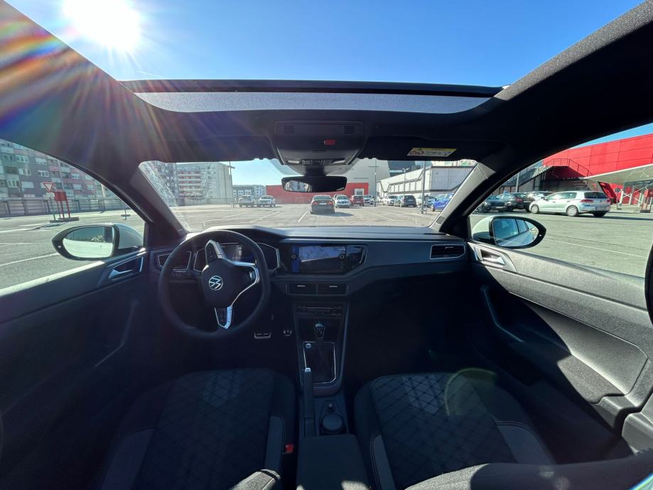 VW Taigo 1,5 TSI DSG R-Line Plus, 2024 god.