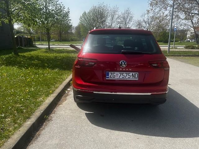 VW Tiguan 2,0, 2022 god.