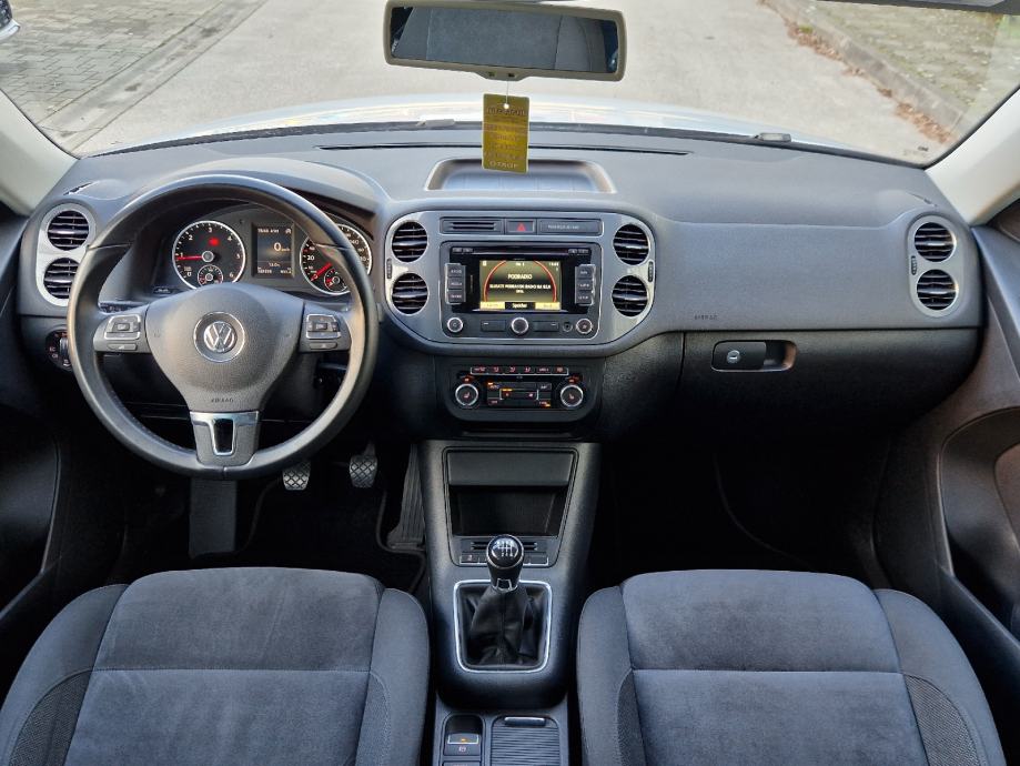 VW TIGUAN 2.0 TDI BMT R-LINE HIGHLINE - 1.VLASNIK-SERVISNA-ATRAKTIVAN ...