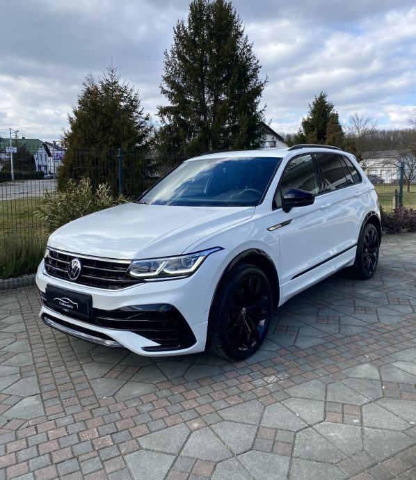 VW TIGUAN 2.0 TDI DSG, 4MOTION, R-LINE, PANORAMA, IQ-LIGHT, KUKA, 2022 god.