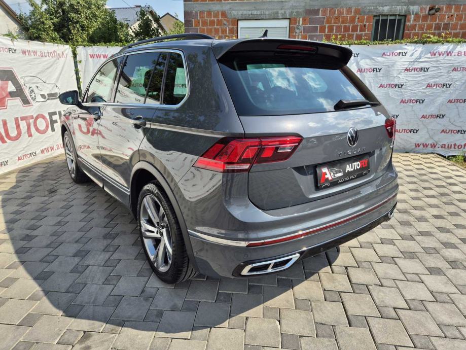 VW Tiguan 2.0 TDI DSG R-Line 4Motion Facelift, IQ Light, ACC, PDV, 19 ...