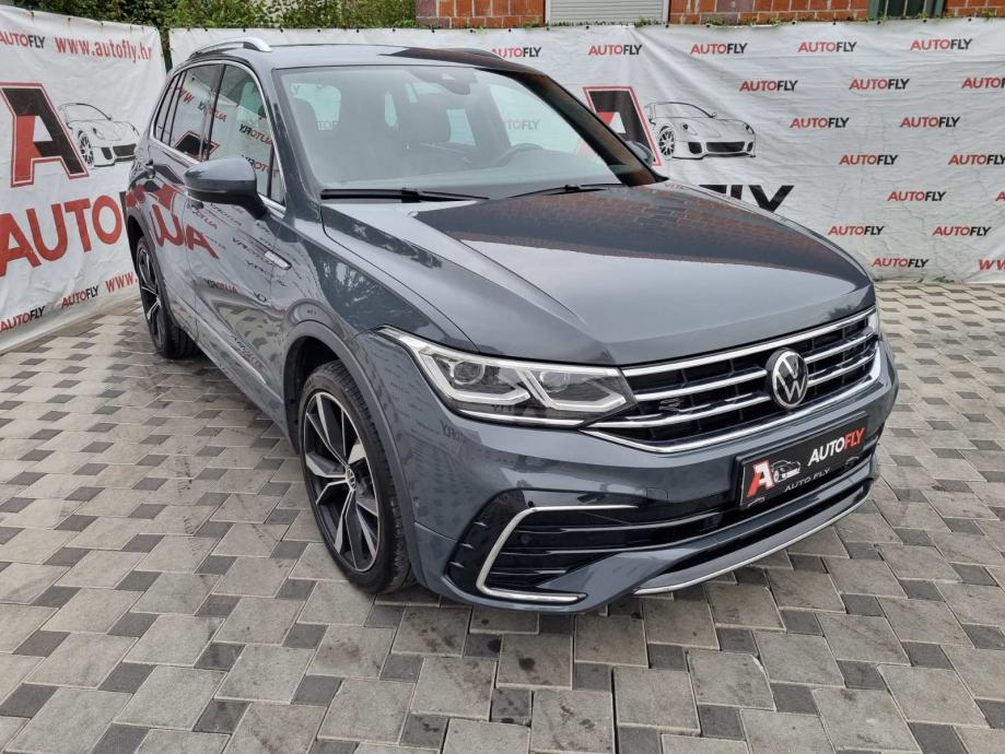 VW Tiguan 2.0 TDI R-Line 4Motion Facelift, IQ Light, Kamera, ACC, 20 ...