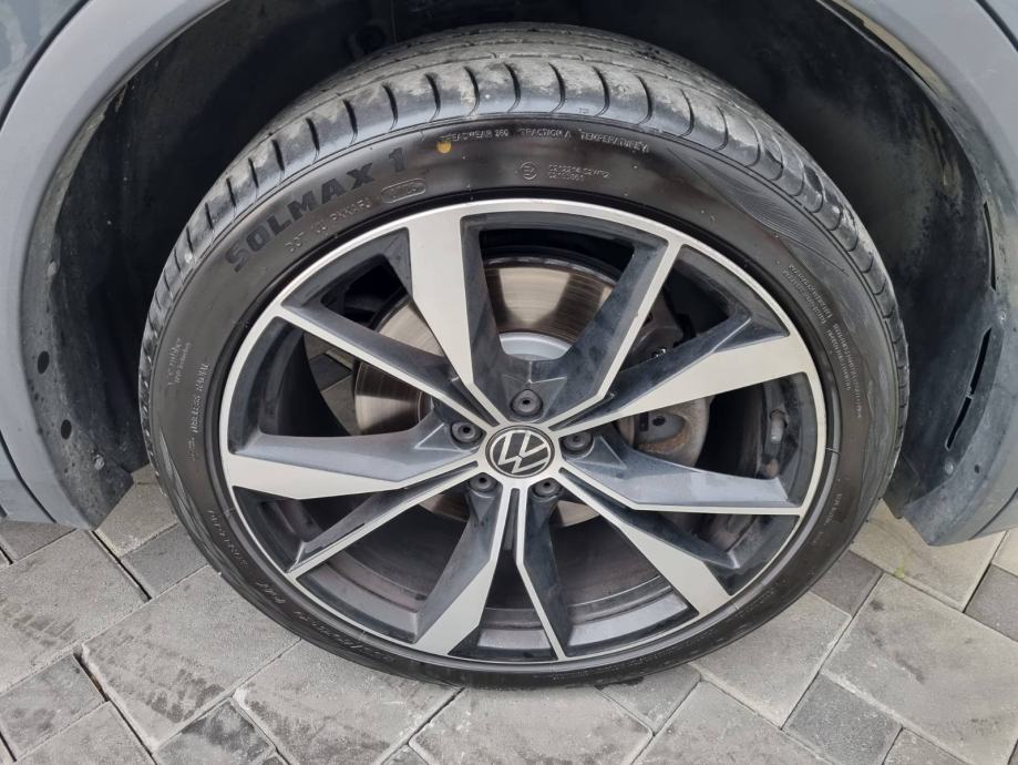 VW Tiguan 2.0 TDI R-Line 4Motion Facelift, IQ Light, Kamera, ACC, 20 ...