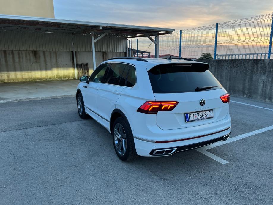 VW Tiguan R-line 2,0 TDI DSG, 2022 god.