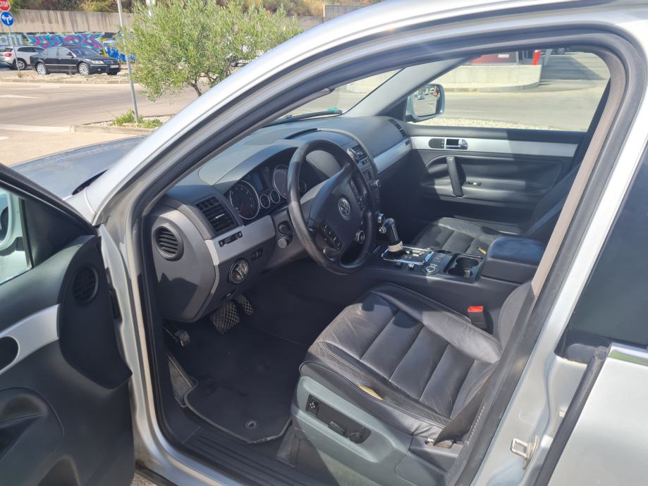 VW Touareg 3,2 V6 LPG, 2004 god.