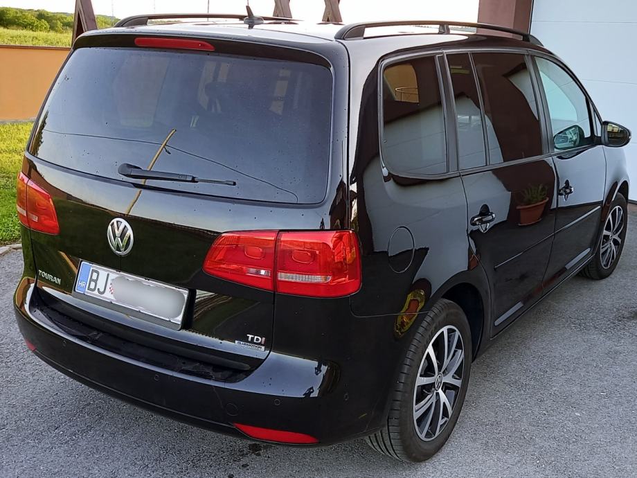 VW Touran 1,6 TDI BlueMotion Comfortline, 2011 god.