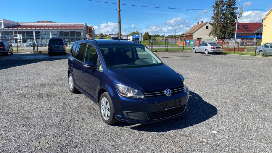 VW Touran 1,6 TDI BLUEMOTION, 2011 god.