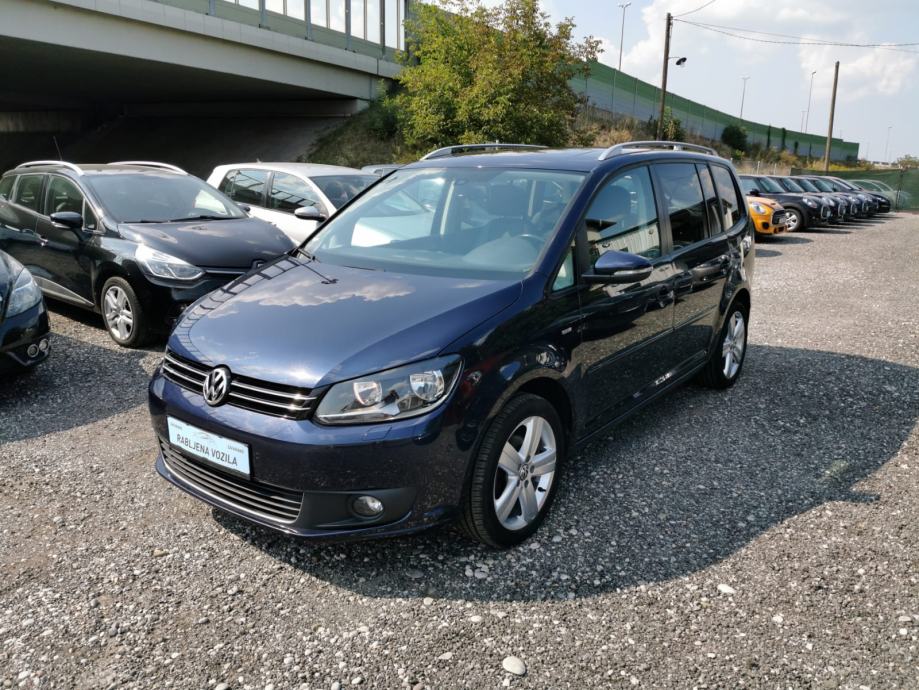 VW Touran LIFE1,6 TDI Panorama,kamera,Navigacija,Tempomat.Odličan ...
