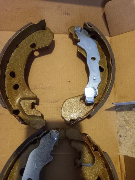 ulje elf 5-40w i pakne za clio 3