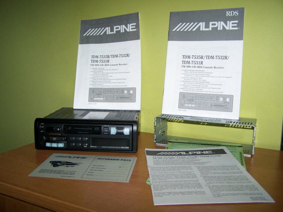Alpine CD changer & casette receiver