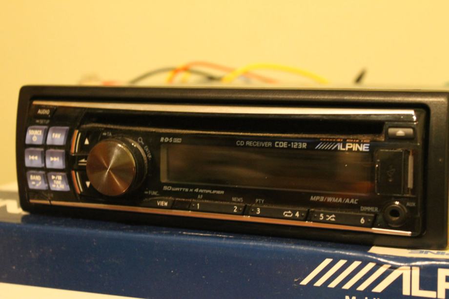 Alpine CDE-123R