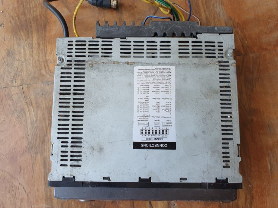 Alpine CDE-9846E autoradio