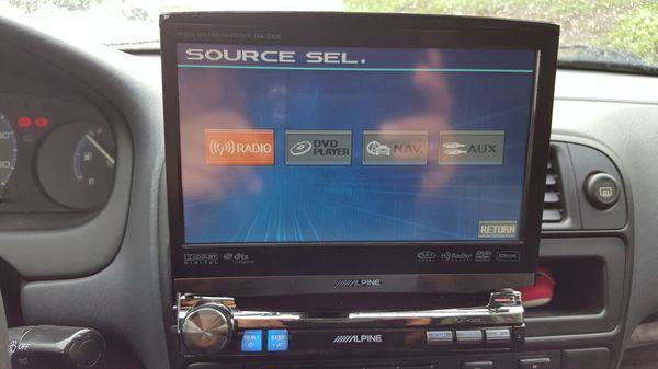 ALPINE DVD PLAYER IVA D 106