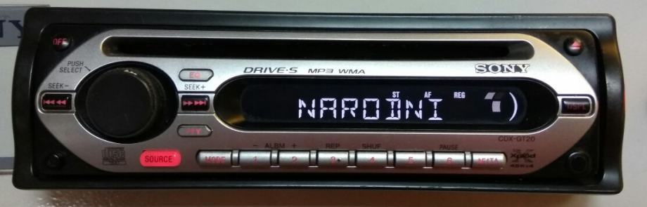 AUTO RADIO SONY CDX-GT20,POTPUNO ISPRAVAN!!!!