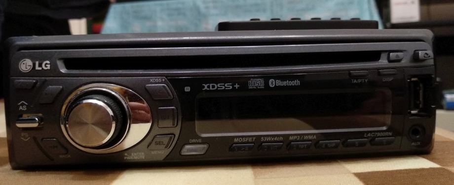 auto radio CD mp3 bluetooth LG LAC7900RN 4x53W