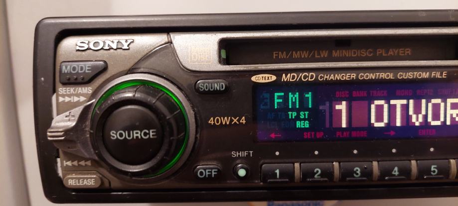 AUTORADIO MINIDISC SONY MDX-C 7900R