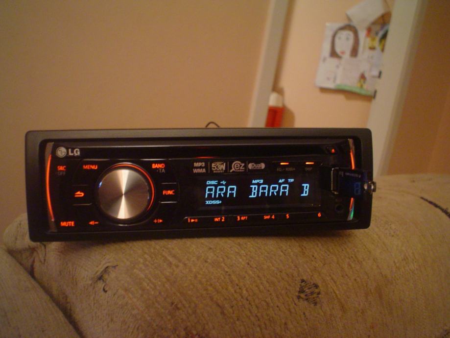 LG autoradio cd,aux,wma,mp3,USB 4x53w dual color