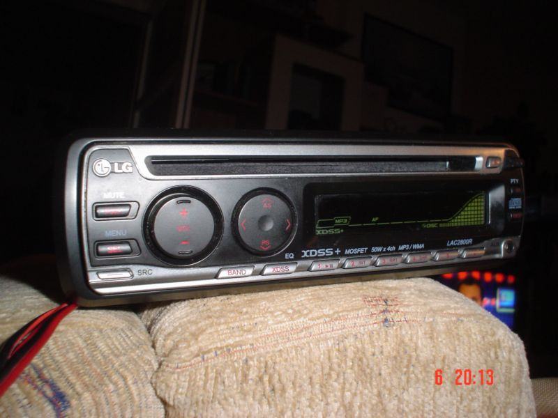 LG autoradio cd MP3,WMA XDSS+Mosfet50w x4ch aux in