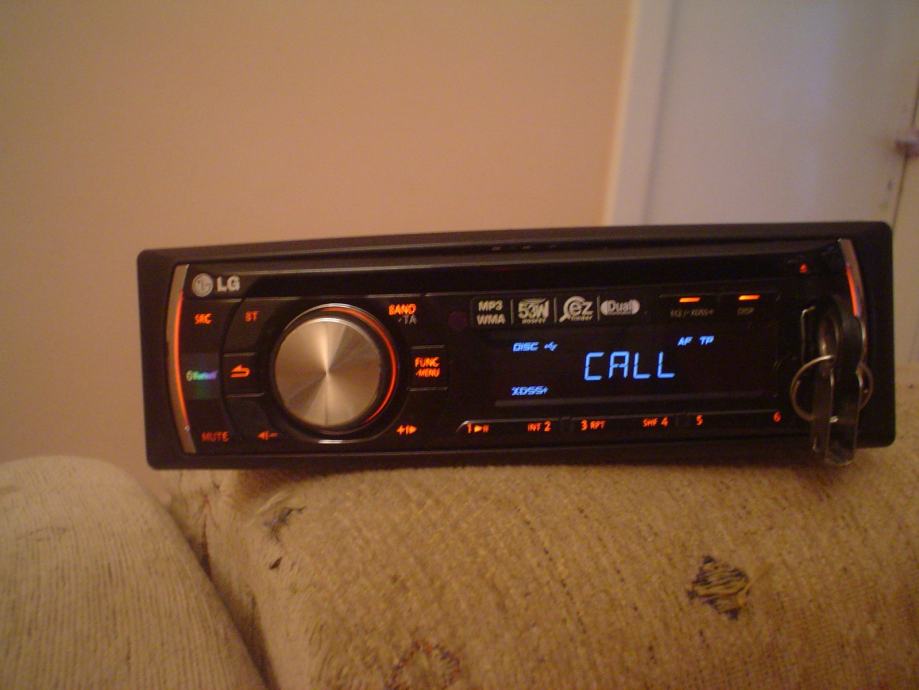 LG autoradio cd,wma,aux,mp3,USB,BLUETOOTH,4x53w NEW Model dual illumin