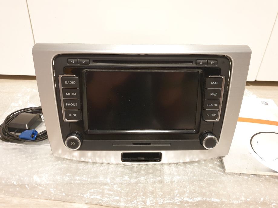 Navigacija auto radio ORIGINAL RNS 510 VW / Škoda Columbus