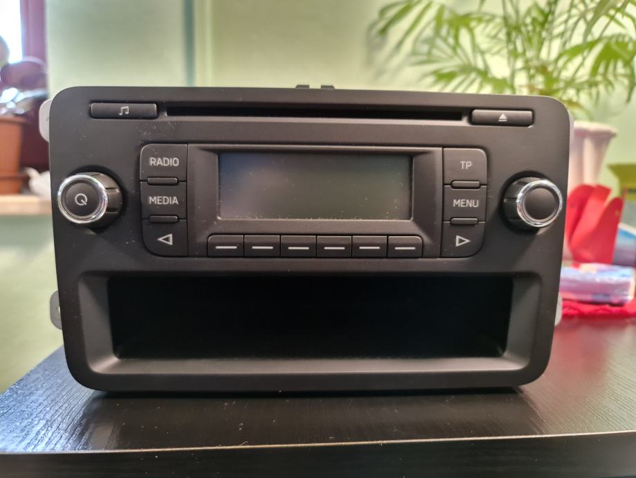 Skoda Rapid Radio