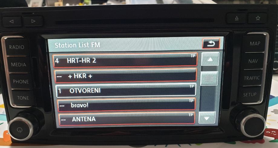 Radio navigacija original VW Tuareg / Multivan T5 T6 RNS 510