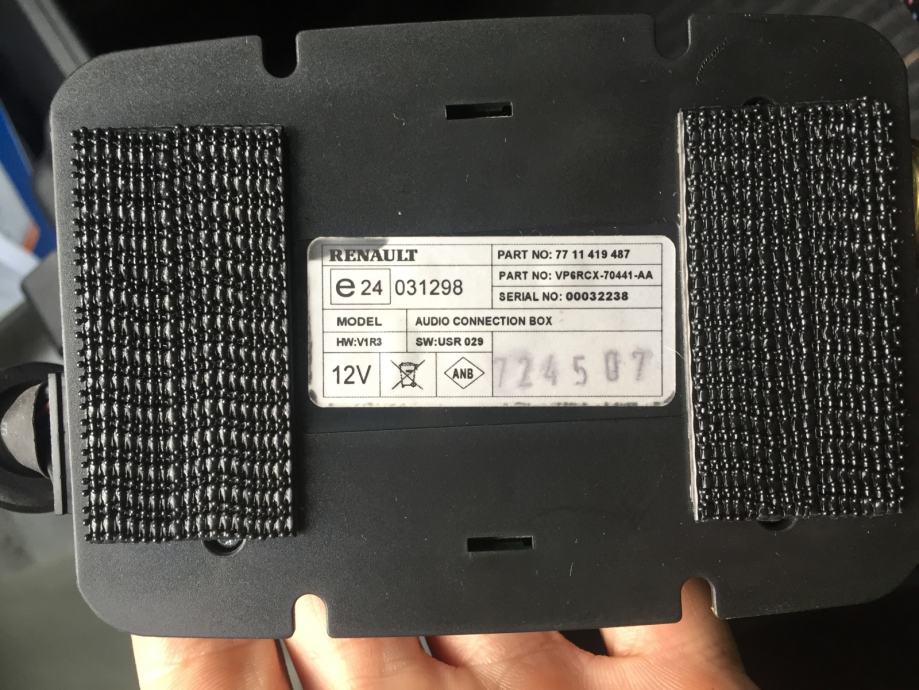 Renault connection box