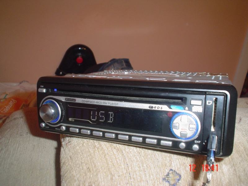 SilverCrest autoradio cd,mp3,aux,USB,SD Cart 4x45w