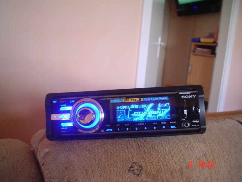 SONY autoradio cd,wma,aux,MP3,Ipod,USB 4x52w NEW TOP MODEL