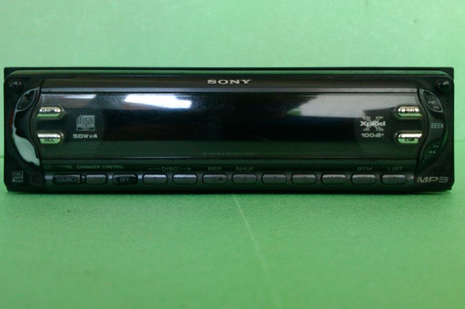 Sony Xplod CDX-F5500;CD,MP3