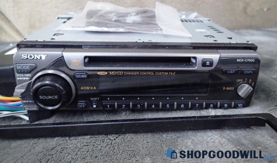 Sony MDX-C7900R auto minidisc