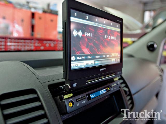 Sony XAV C1 Multimedija