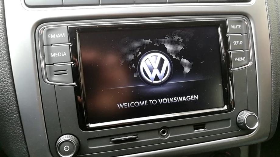 VW-ŠKODA ORIGINALNI TOUCH RADIO MODEL 2017 - RCD330 PLUS 6,6