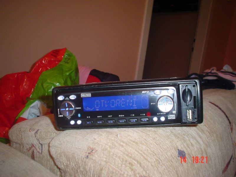 WELLTECH autoradio cd,mp3,usb,blutooth,memoristich 4x50w