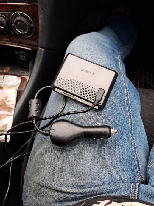 GARMIN NUVI 900 ORIGINAL MAPA I KARTE SVIJETA KAO NOVA OČUVANA