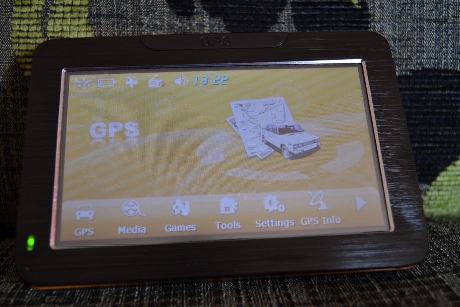 GPS iGO 4,3 LCD Windows CE 6.0