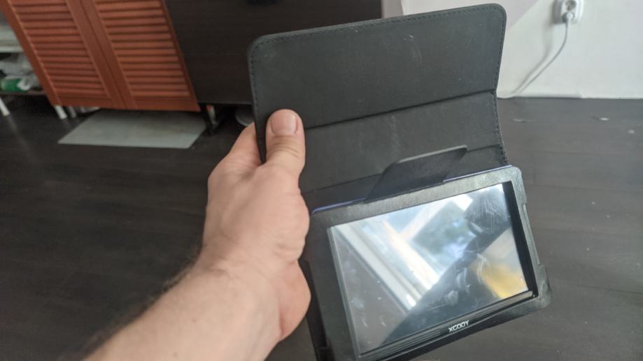 GPS navigacija XGody 886 s iGO Primo navigacijom