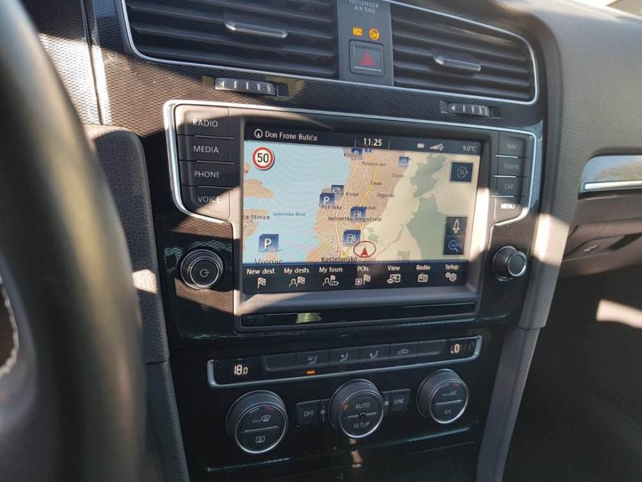 Original VW navigacija Discover Pro,golf 7,passat b8