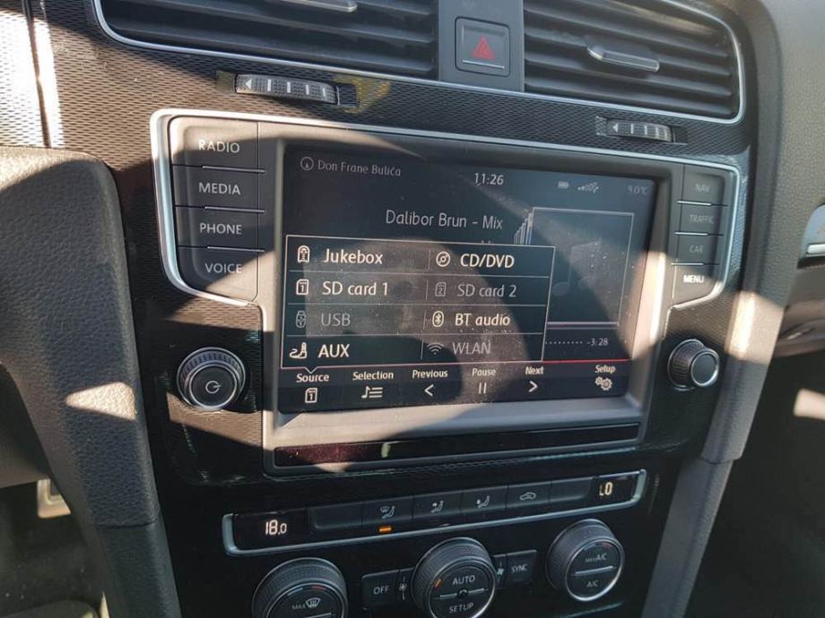 Original VW navigacija Discover Pro,golf 7,passat b8