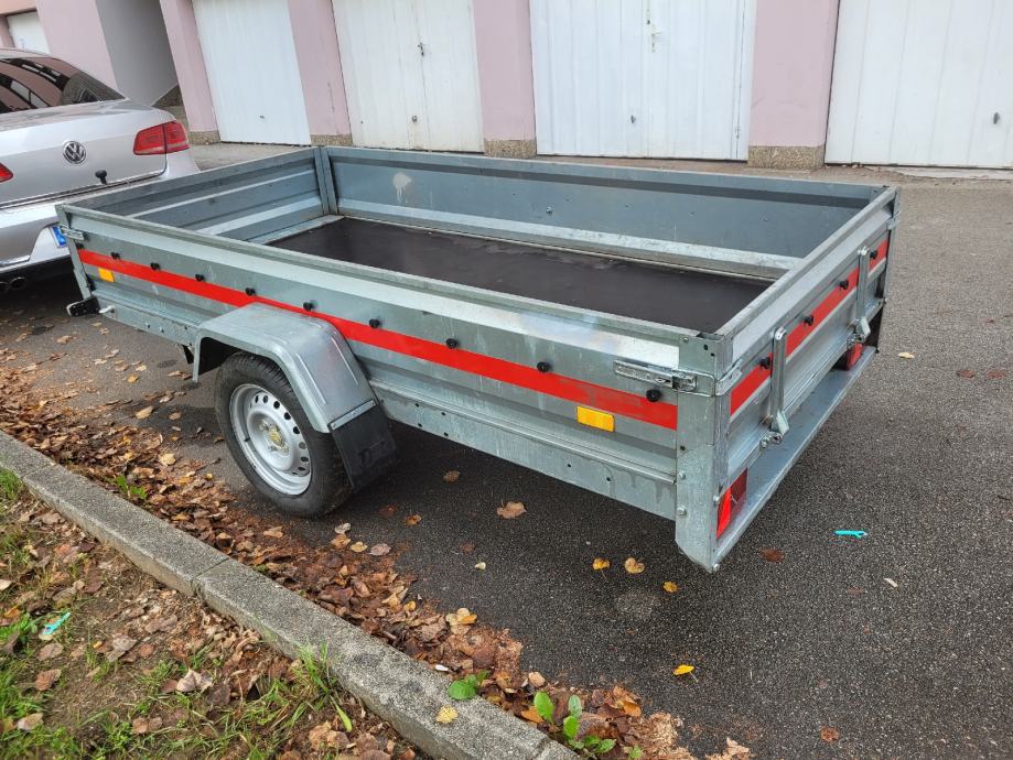 Prikolica za auto do 750 kg