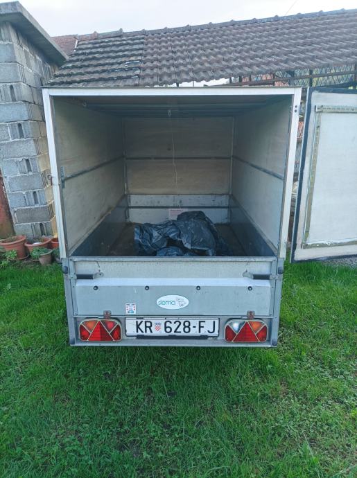 Prodajem auto prikolicu 750 kg