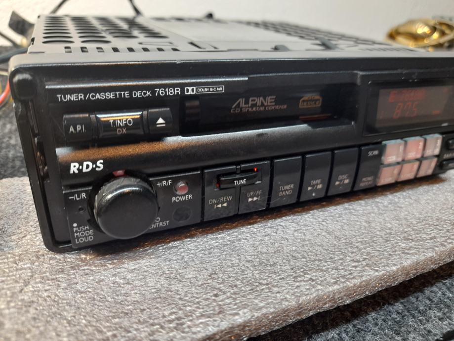 Alpine 7618r, top