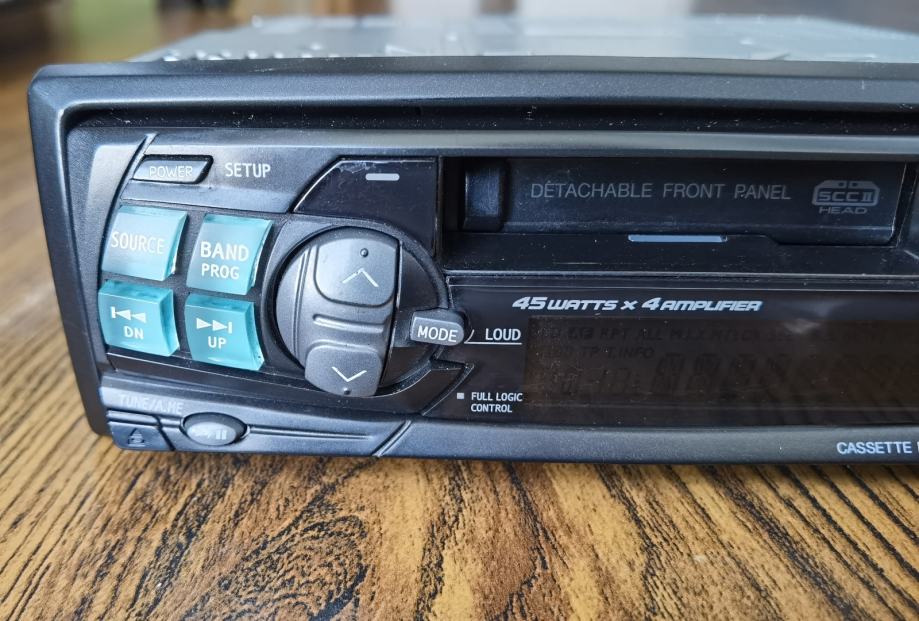 Radio kazetofon ALPINE TDM-7580R, SOFT TOUCH ELECTRONIC CASSETTE DECK.
