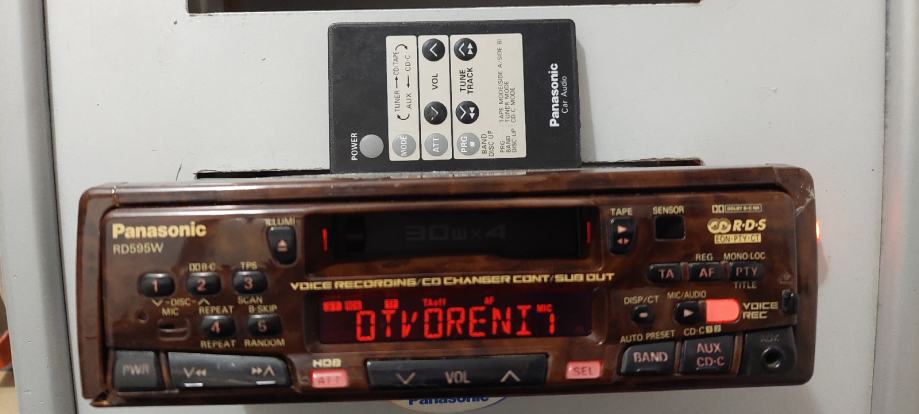 AUTORADIO PANASONIC CQ-RD 595 WLEN