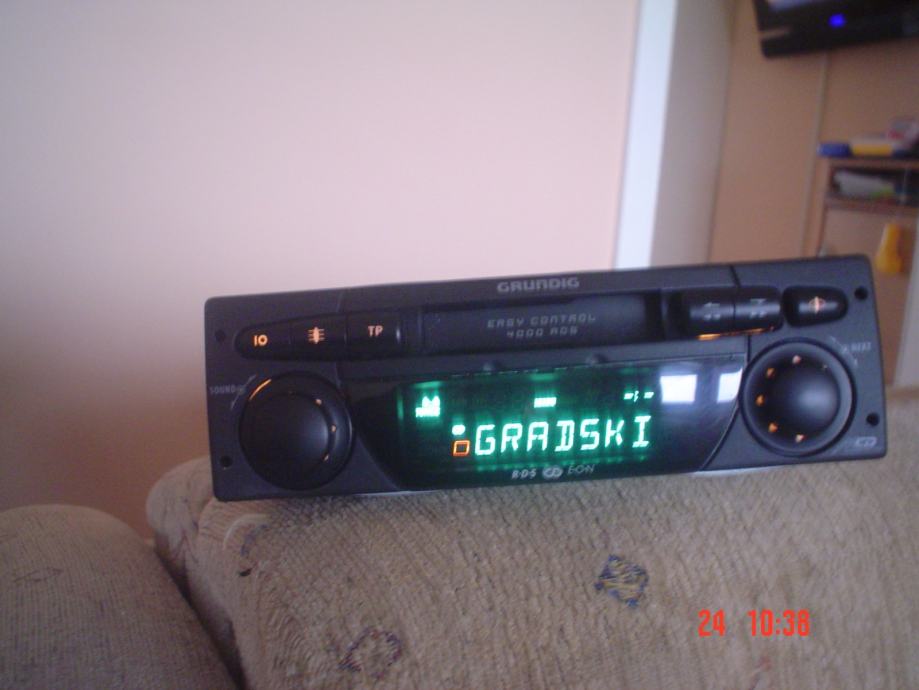 GRUNDING autoradio kazetofon jaci model 4000